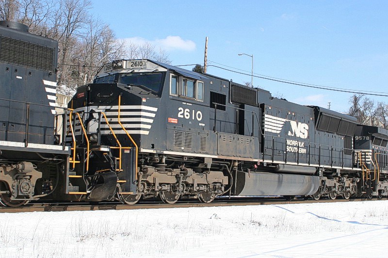 NS 2610
